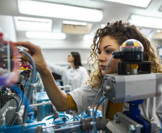 Die KMU der MEM-Branche setzen auf Ausbildung